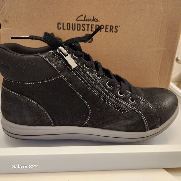 Cloudsteppers by Clarks | Shoes | Clarks Cloudsteppers Breeze Glide ...